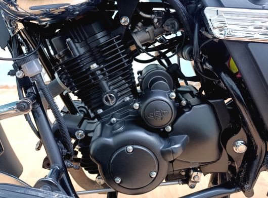 Temiz, Bol ekstralı ve Hediyeli Chopper Superlight 125 - Motosiklet Al ...
